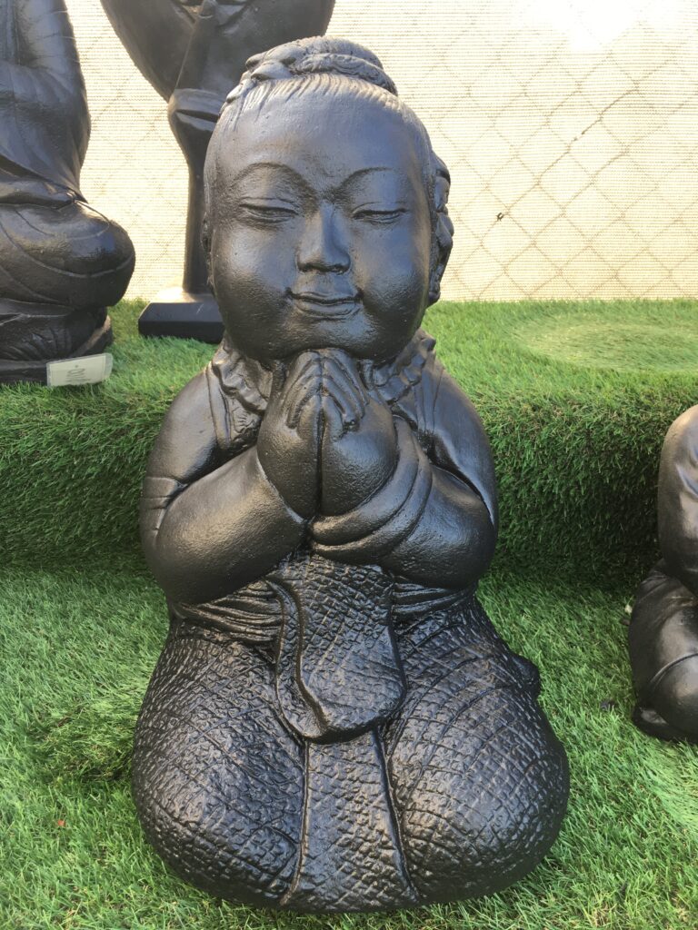 Medium Praying Boy – Komodo Statues